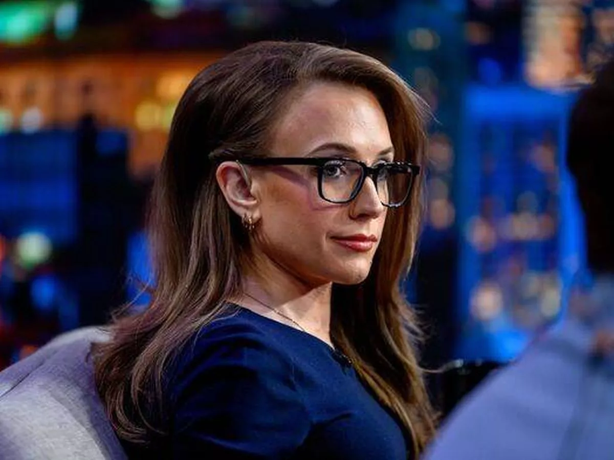 Kat Timpf announced she is delaying her return to Fox News because her ...