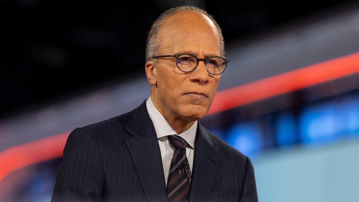 Veteran NBC anchor Lester Holt shocked fans by stepping down after 10 ...